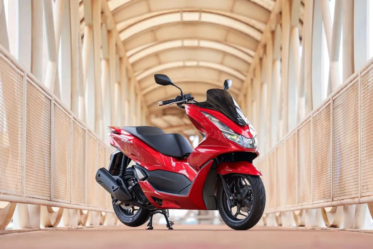 Honda PCX 2025: A Nova Geração da Scooter Líder de Mercado - Blog Motor
